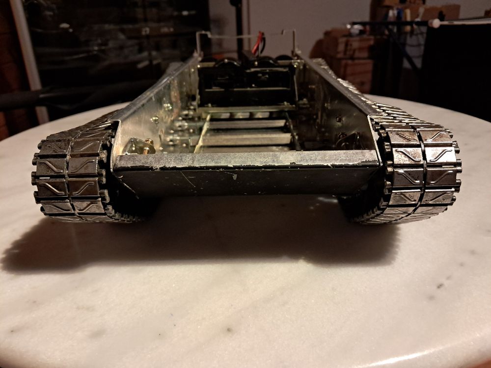 Tamiya RC PANZER LEOPARD 1A4/ FLAKPANZER GEPARD CHASSIS (Defekt) in ...