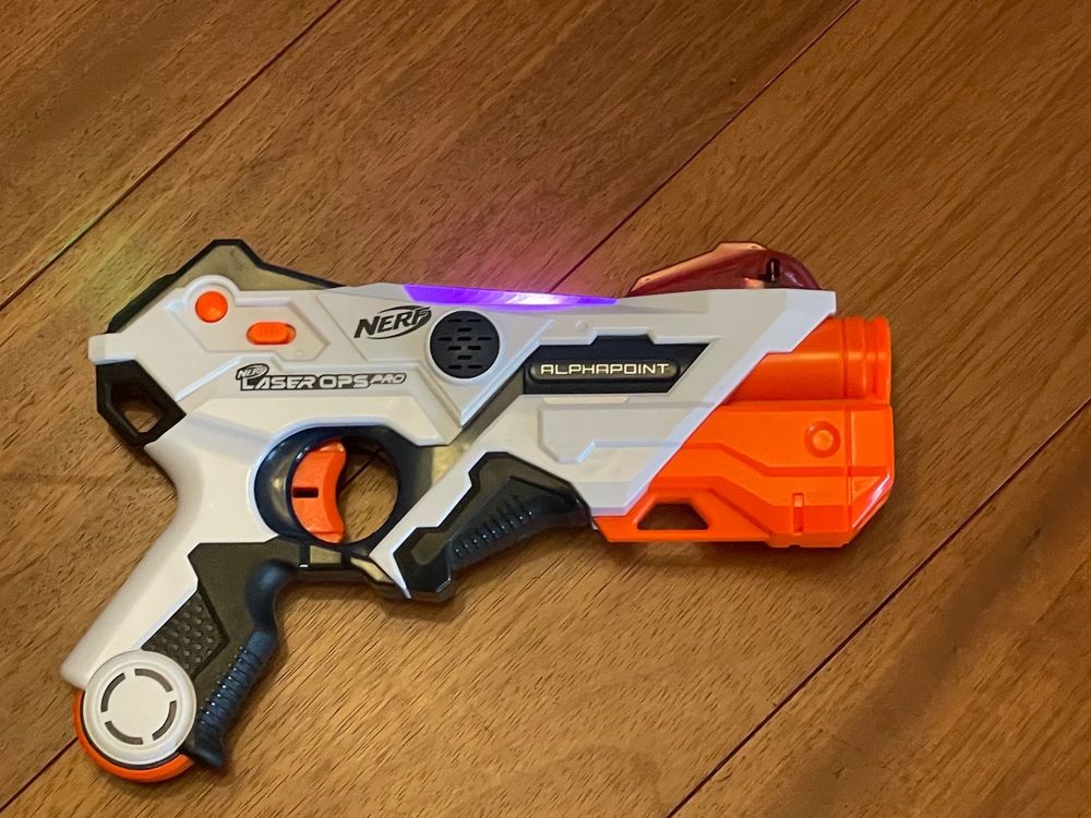 NERF Blaster Laser OPS pro (Gebraucht) in Kilchberg ZH für CHF 50 – mit ...