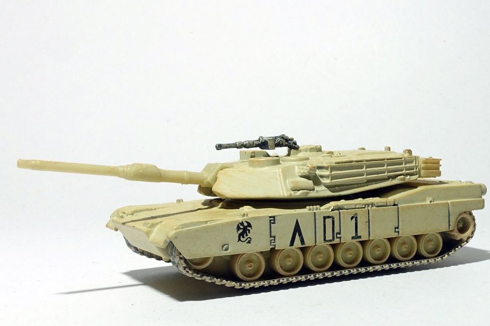 M1 Abrams Panzer Corgi ca 1:87 (Metallmodell) (Gebraucht) in Wiebelskirchen für CHF 7 – mit ...