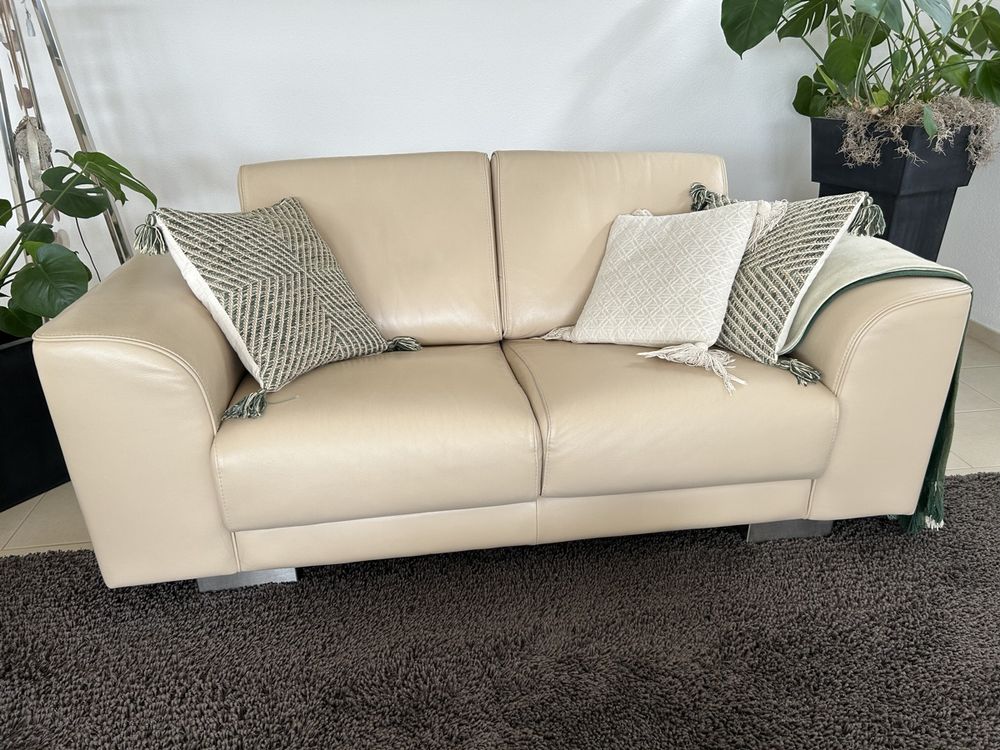 Zwei Sofas aus Leder (2er und 3er Sofa) (Gebraucht) in Jonen für CHF 220 – nur Abholung auf ...