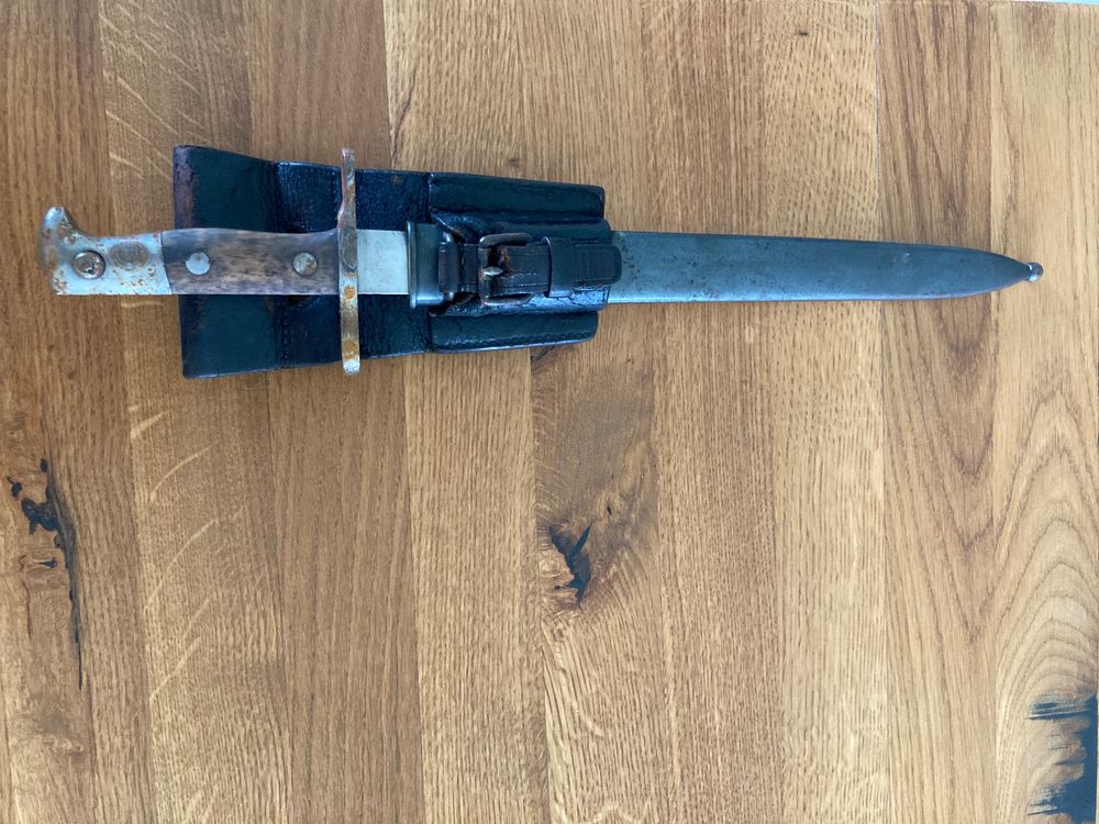 Schweizer Bajonett (Gebraucht) in Mönchaltorf für CHF 85 – mit Lieferung auf Ricardo kaufen