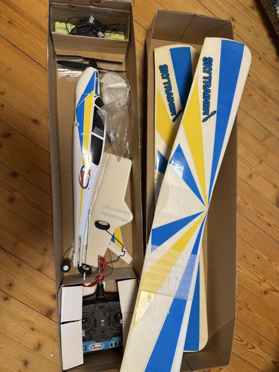 Ferngesteuerter Flieger Modellflugzeug (Gebraucht) in Dübendorf für CHF ...