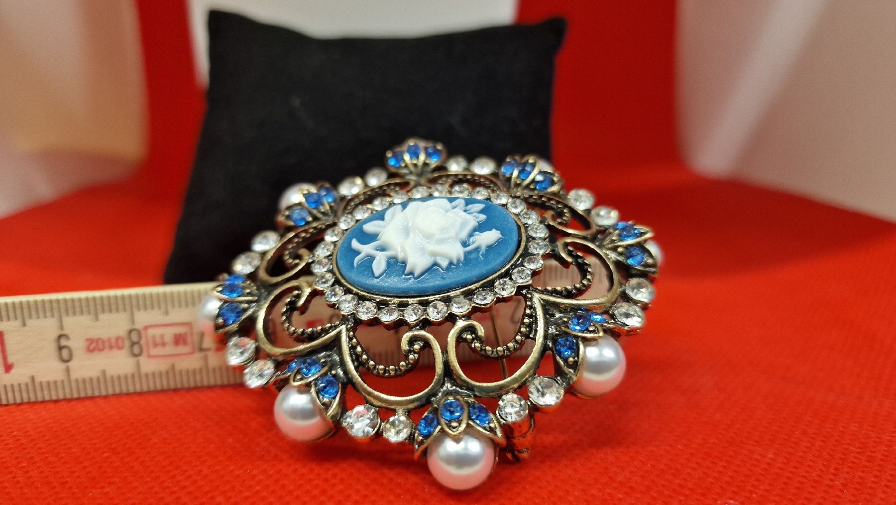 Vintage Brosche mit Kamee, blau und weiss, Top Zustand! (Neu (gemäss ...