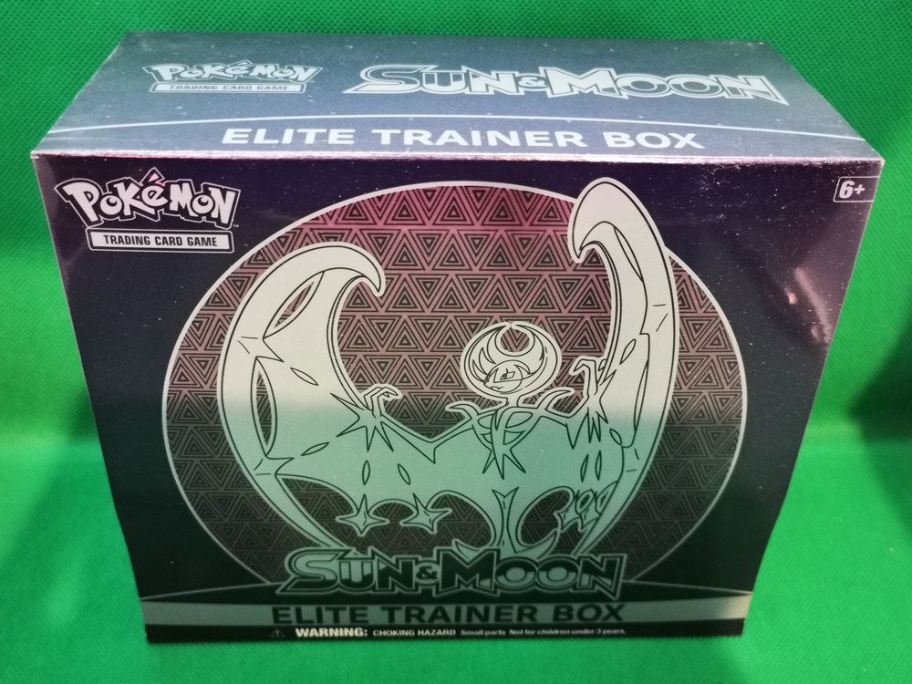 Pokemon Sun & Moon Base Set - Lunala Elite Trainer Box -2017 (Neu und ...