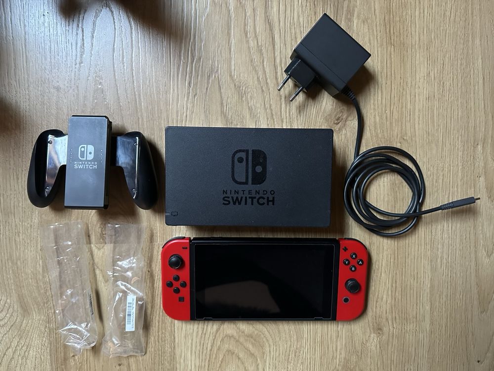 Nintendo Switch | Special Mario Odyssey Red Joycons NO BOX | Kaufen auf ...