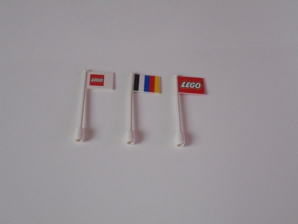 Lego 3 Alte Flaggen Kaufen Auf Ricardo