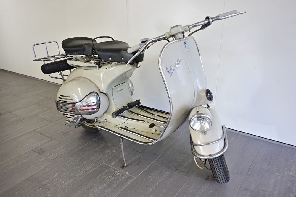 Vespa Faro Basso | Kaufen auf Ricardo