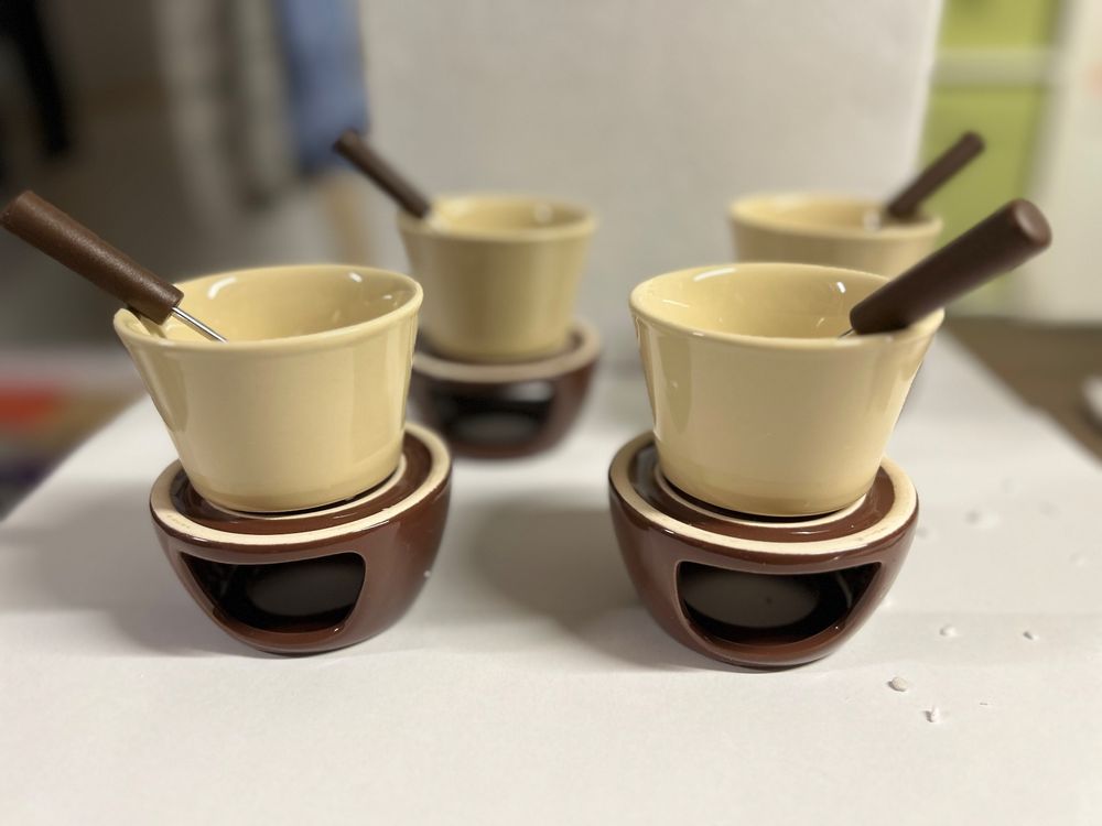 Mini-Schoko-Fondue-Set 12-tlg. | Kaufen auf Ricardo Mini-Schoko-Fondue-Set 12-tlg. | Kaufen auf Ricardo