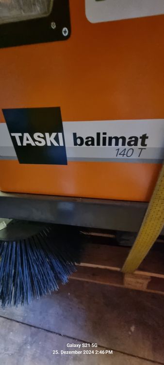 Taski Balimat 140 T Reinigungmaschine, Putzmaschine (Defekt) in Beinwil ...