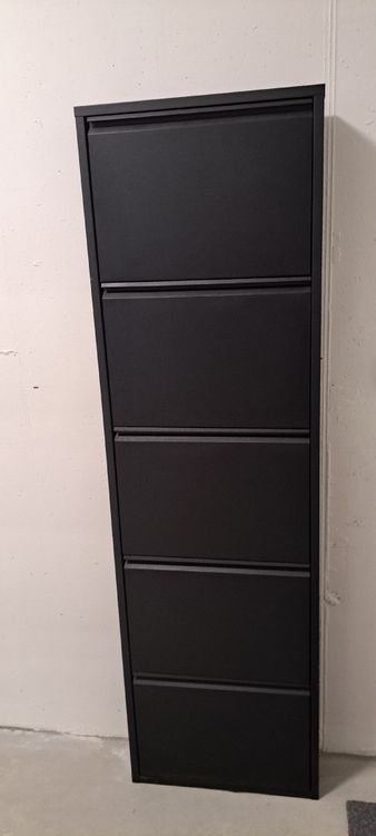 Schuhschrank Metall (Gebraucht) in Bubikon für CHF 15 – nur Abholung auf Ricardo kaufen