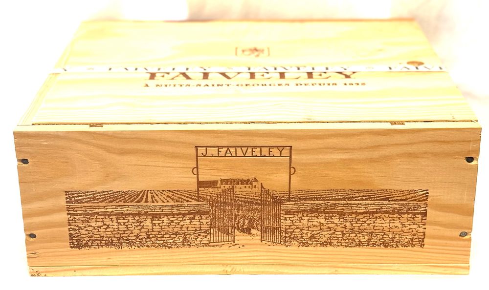 3 x CORTON GRAND CRU CLOS DES CORTONS 2013 Monopole FAIVELEY (Nuovo e ...