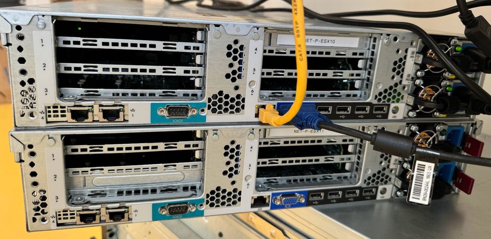 2x HPE Proliant DL380p Gen8, 16Cores, 384GB, 2x10Gb NIC (Gebraucht) in ...