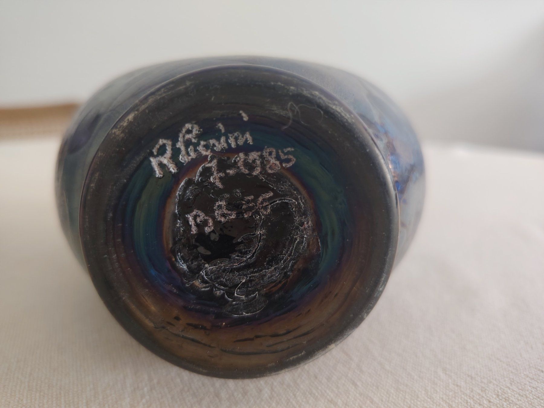 Vases signés Robert Pierini 1985 – verre soufflé irisé (D'occasion) à ...