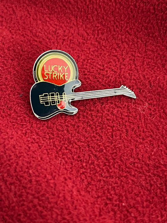 Pin Lucky Strike (Neu (gemäss Beschreibung)) in Zürich für CHF 1 – mit ...