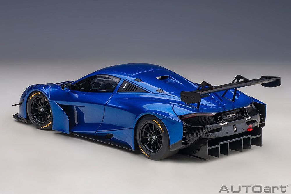 McLaren 720S GT3 Plain Body Renn-Version 2019 1:18 AUTOart (Neu und ...