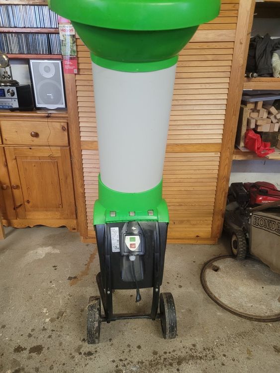 Viking GE 250,Gartenhäcksler, Häcksler | Kaufen auf Ricardo