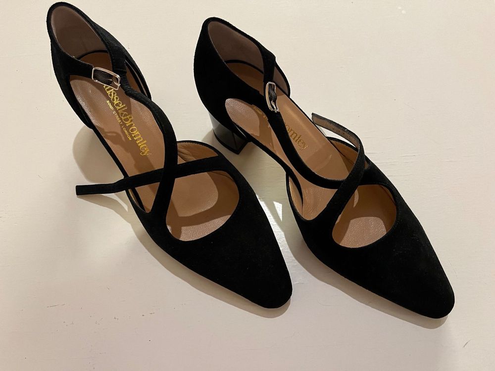 Elegante Wildleder Pumps von Russell&Bromley, Gr. 37.5 (Neu (gemäss ...