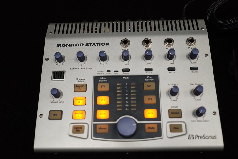 PreSonus Monitor Station Table Top Studio Control Centre (Gebraucht) in ...