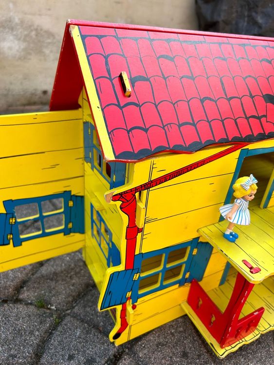 HOLZHAUS PIPPI LANGSTRUMPF (Gebraucht) in Pfäffikon (ZH) für CHF 55 ...