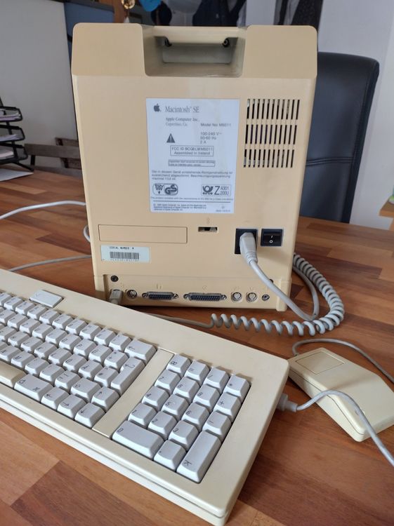 Macintosh SE 1/20 (Gebraucht) in Bauma für CHF 185 – nur Abholung auf ...