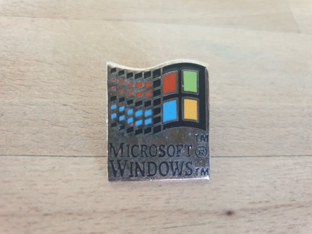 Vintage Microsoft Windows Anstecker Pin 90er (Gebraucht) in ...