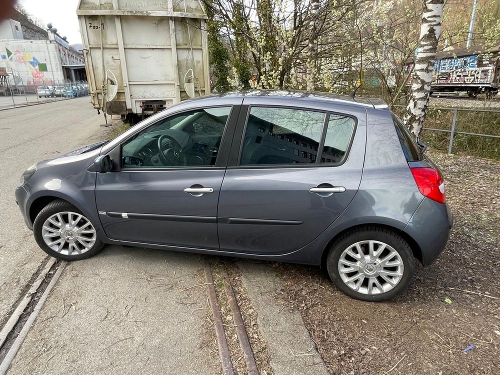 Renault Clio 2.0 16V - 138 PS, MFK 2025, gut ausgestattet (Gebraucht ...