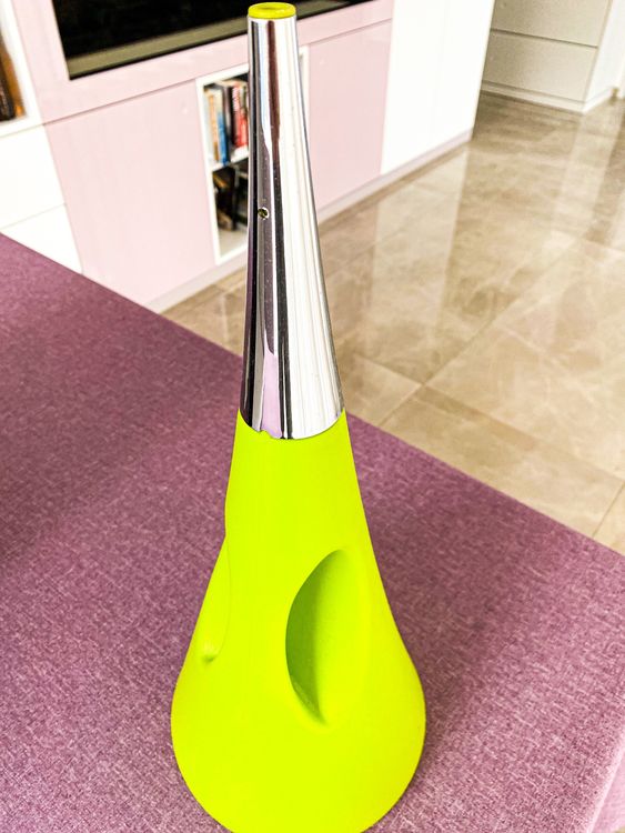 Moderne, schicke Gießkanne (Gebraucht) in Heiligkreuz (Mels) für CHF 16.95 – mit Lieferung auf ...