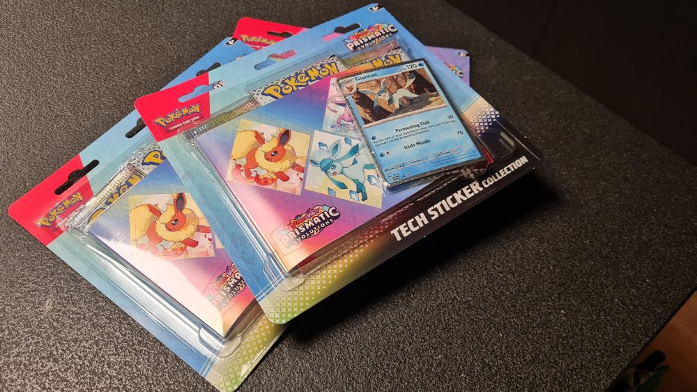 1x Pokémon Prismatic Evolution Sticker Pack! (Neu und originalverpackt ...