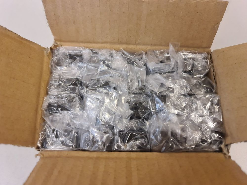 20x Schnurschalter in schwarz NEU ab 1.-Fr (Neu und originalverpackt) in Krinau für CHF 1 – nur ...