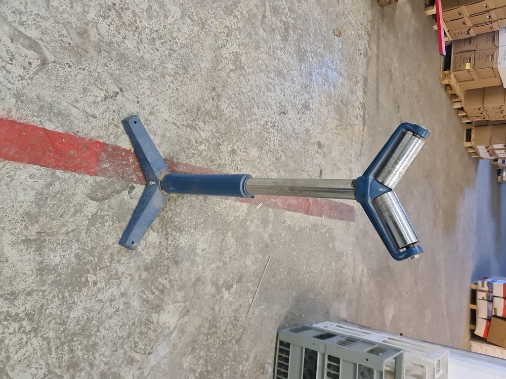 54. Rollbock höhenverstellbar von 57-90cm ab1.- (Gebraucht) in Necker ...