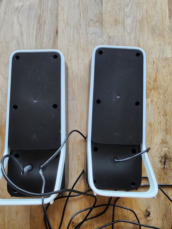 Logitech PC Boxen Lautsprecher (Gebraucht) in Matzingen für CHF 1 – mit ...
