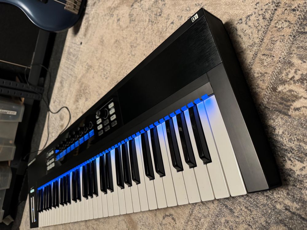 Native Instruments S61 mk1 (Gebraucht) in Bern für CHF 80 – nur ...
