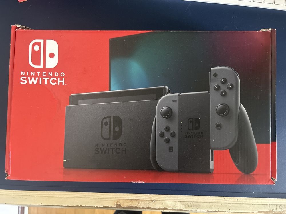 Nintendo switch scatola vuota (Gebraucht) in Caslano für CHF 5 – mit ...