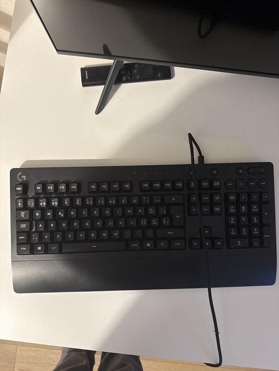 Logitech G213 Gaming Tastatur | Kaufen auf Ricardo