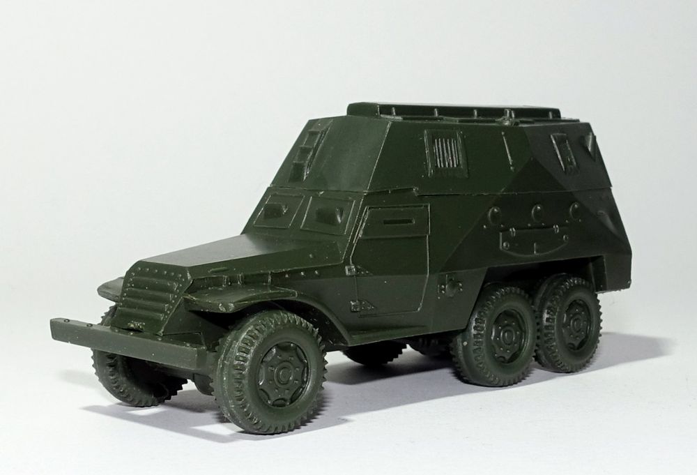 BTR 152 Schützenpanzerwagen WW2 Militär Armee Army RMM 1:87 (Gebraucht ...