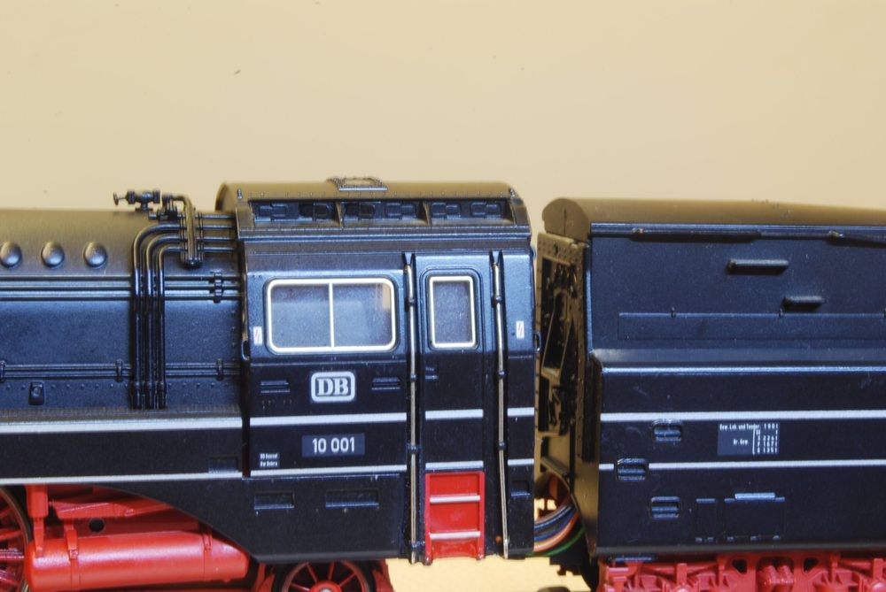 Märklin 37082 DB BR 10 Stromliniendampflok Digital Sound (Neu (gemäss ...