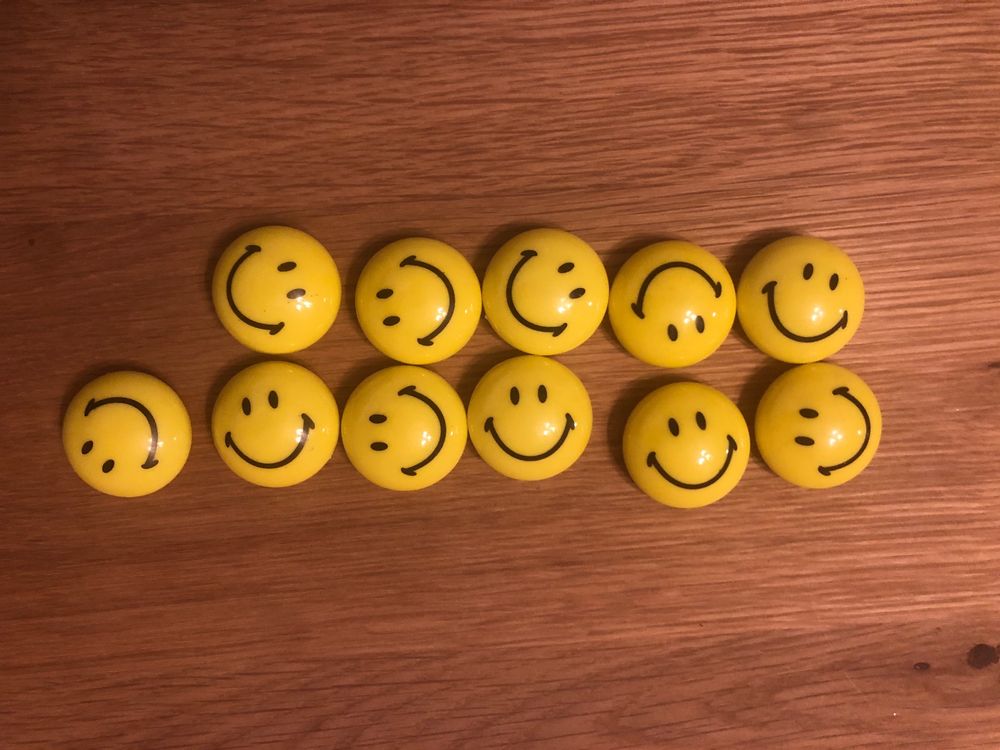 Magnet 11x Smiley und 15x Silber | Kaufen auf Ricardo