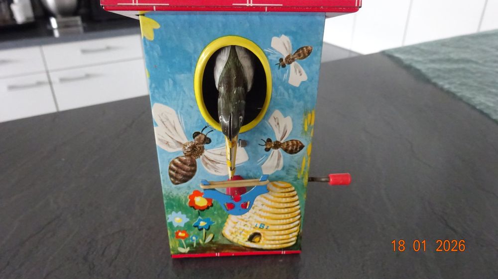 Tirelire mécanique vintage (Gebraucht) in Bassecourt für CHF 50 – mit ...