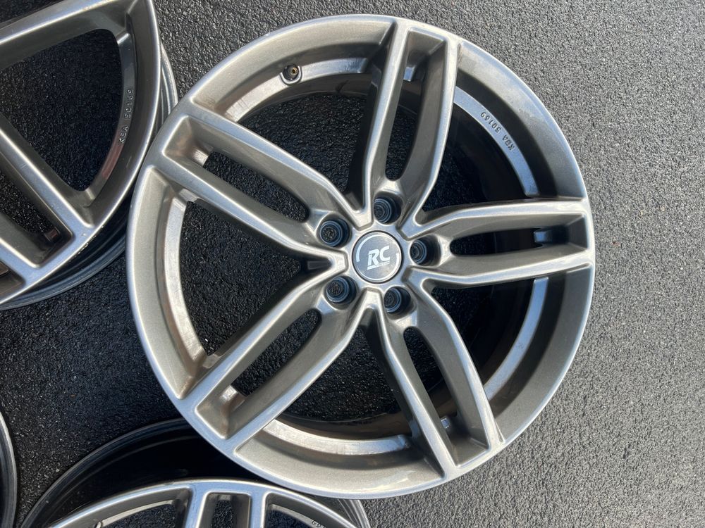 4XAudi RS3 RC Design Brock alloy Wheels 19 Zoll Top zustand (Gebraucht ...