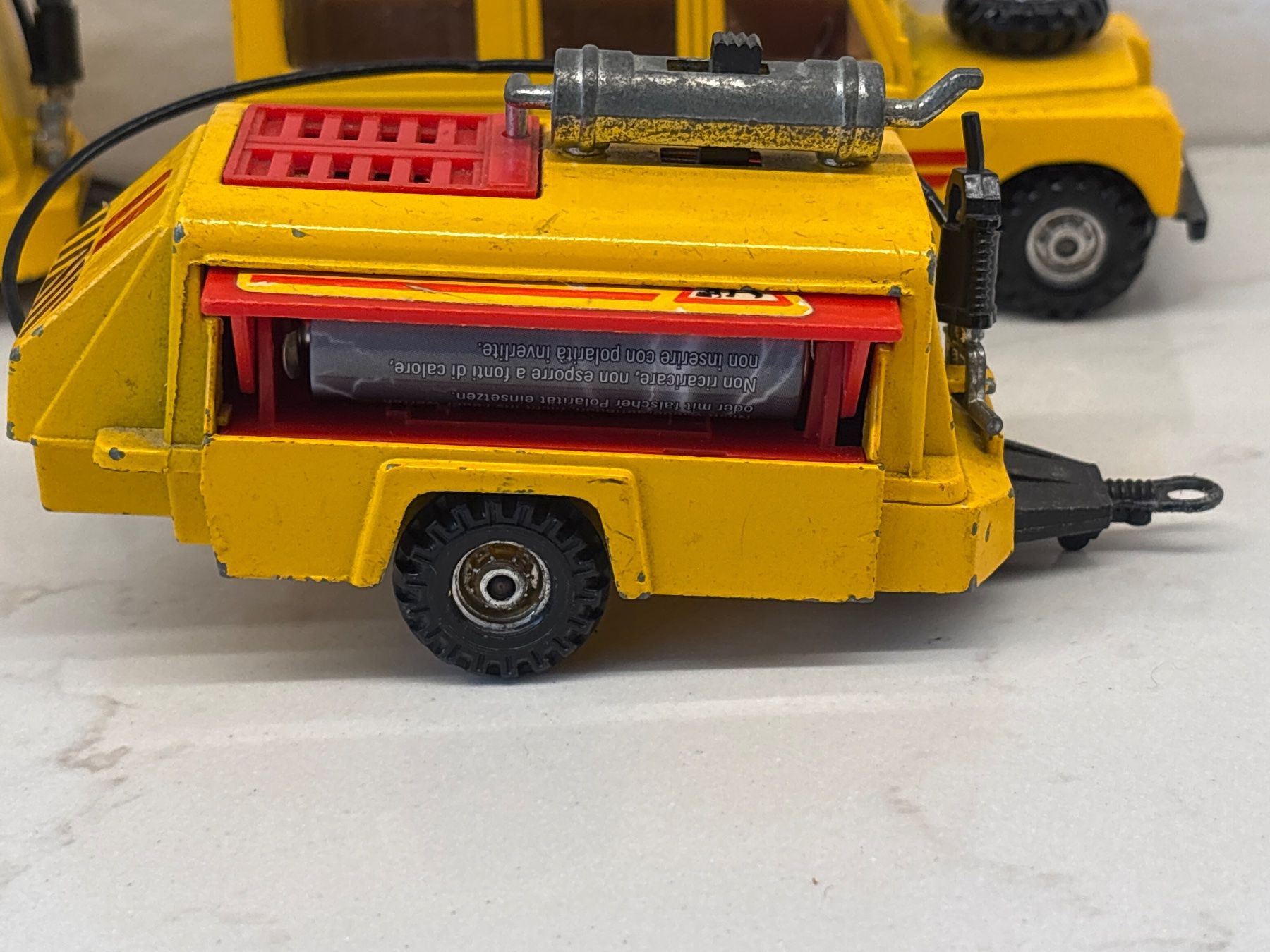 Corgi Toys Land Rover travaux publics 🚧 1/36 (D'occasion) à Gollion ...