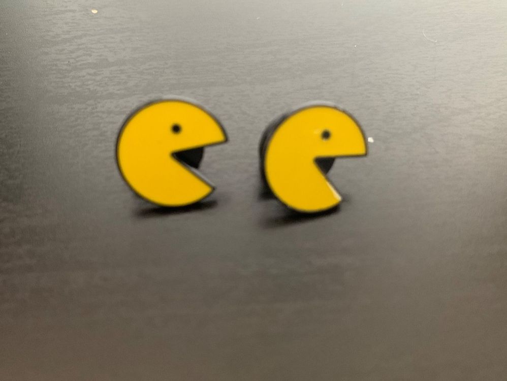 2x Pin / Anstecker, Motiv Pacman ** Retro (Neu (gemäss Beschreibung ...