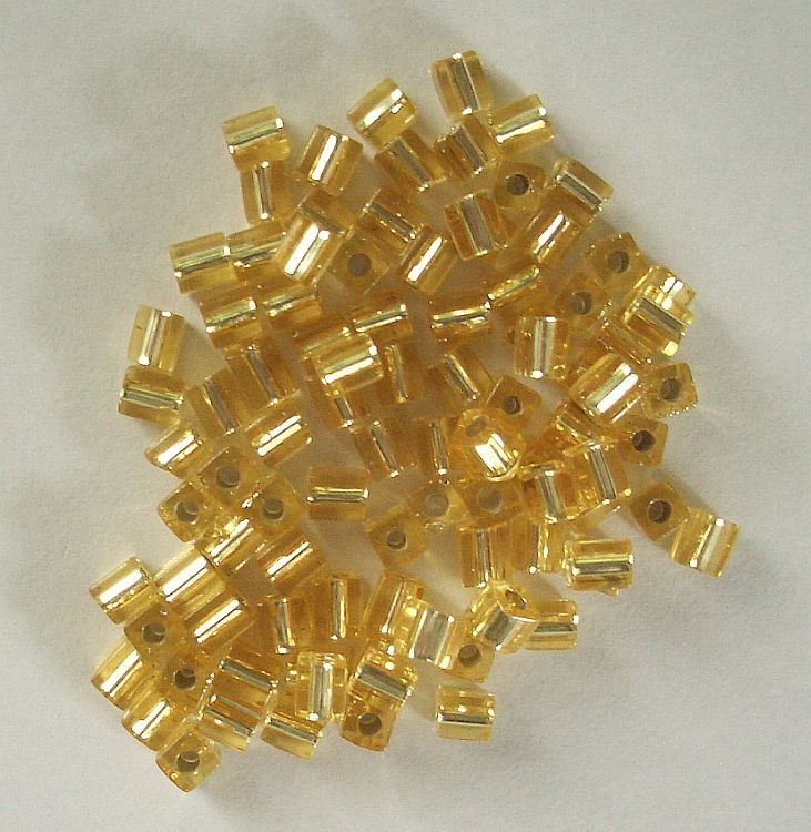 Glaswürfeli Gold mit Silbereinzug 4 mm (Neu und originalverpackt) in Gunzwil für CHF 2 – mit ...