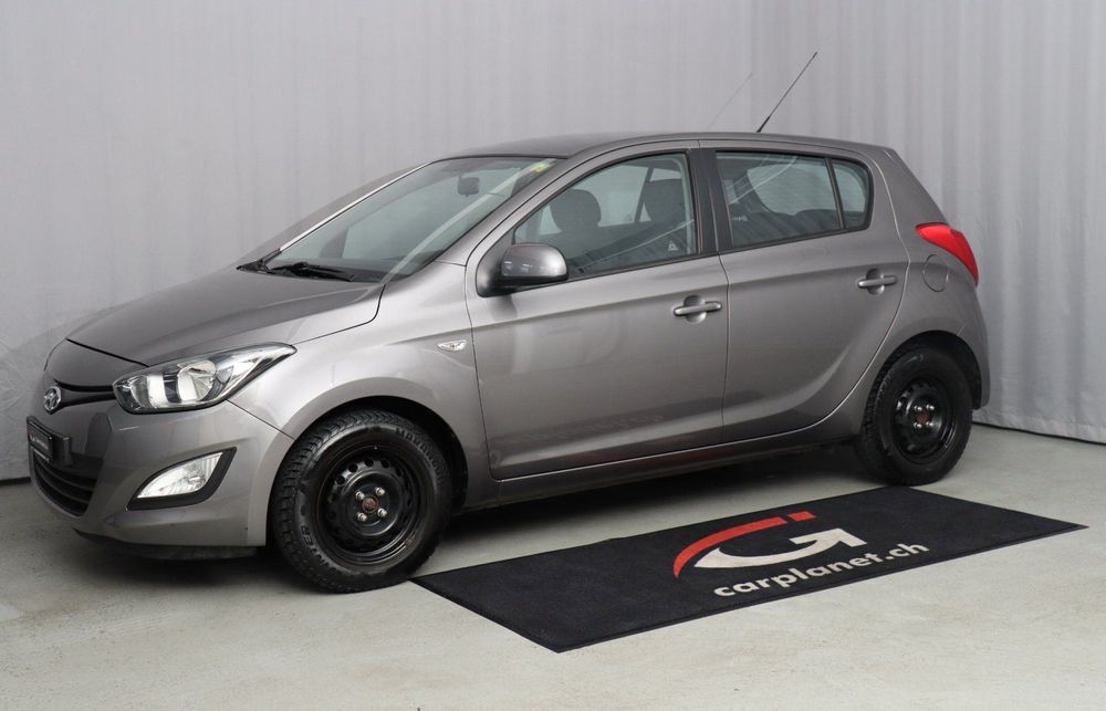 Hyundai 120 | Kaufen auf Ricardo
