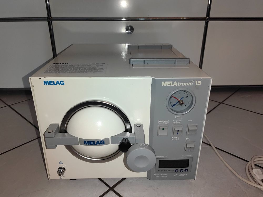 MELAG Melatronic 15-E Autoklav Bauj: 2004 Sterilisator (Gebraucht) in ...