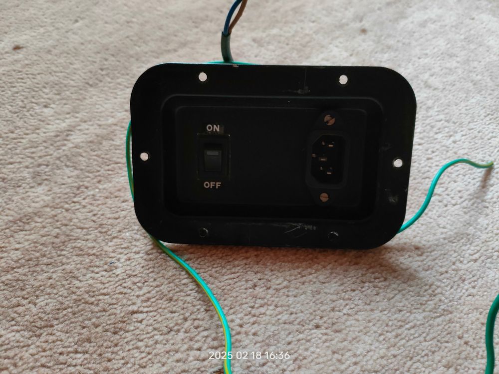 Ampli kit Monacor PMA-202 180W (Defekt) in Yverdon-les-Bains für CHF 18 ...