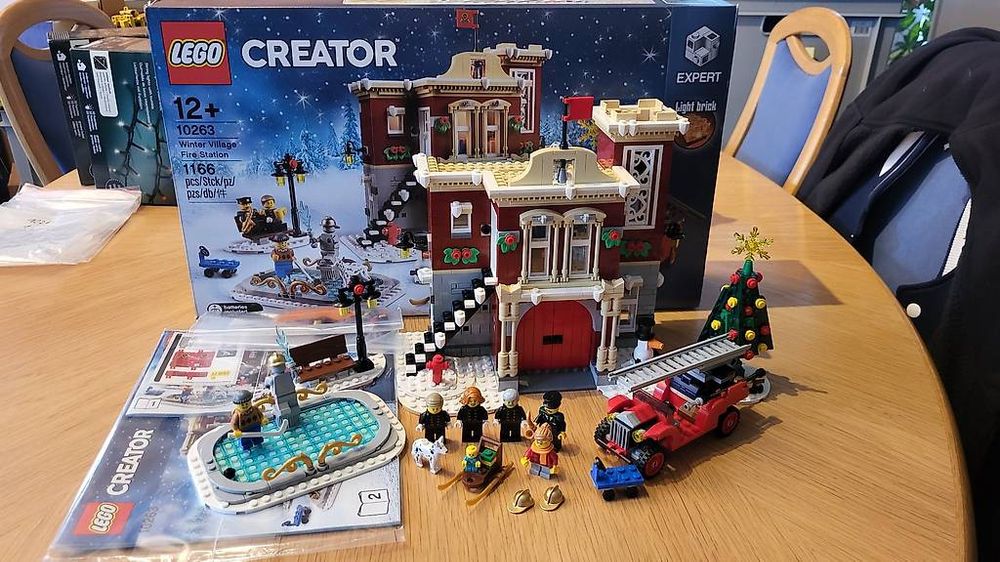 Lego 10263 - Winter Village Fire Station (Gebraucht) in Unterägeri für ...