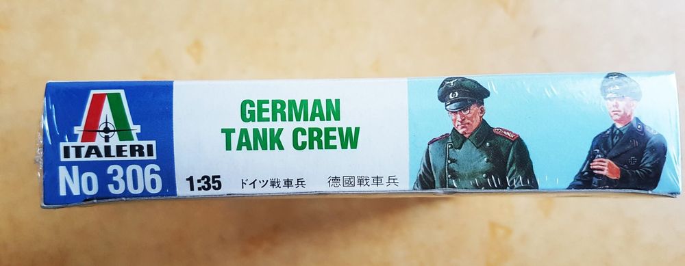 Italeri N° 306 German tank crew, 1:35 scale panzergrenadiere (Neuf avec ...