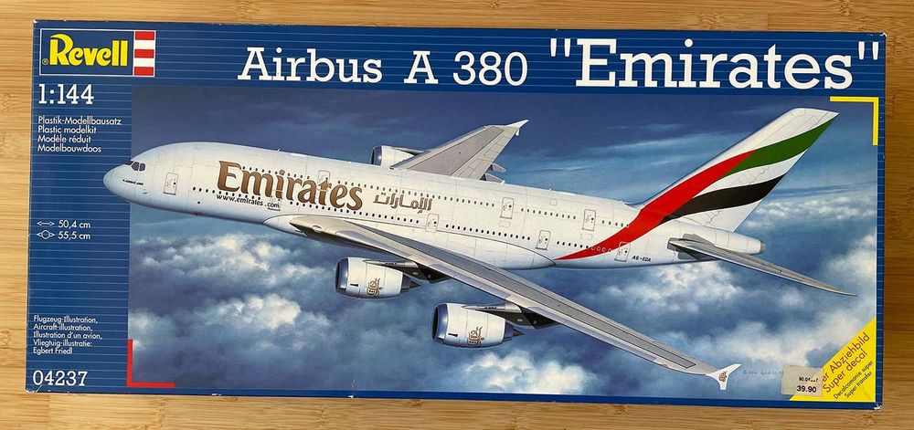 Airbus A380- Emirates - Revell 1/144 (Neu (gemäss Beschreibung)) in für ...