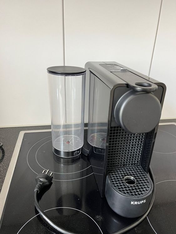 Nespresso Kaffeemaschine Essenza Plus | Kaufen auf Ricardo