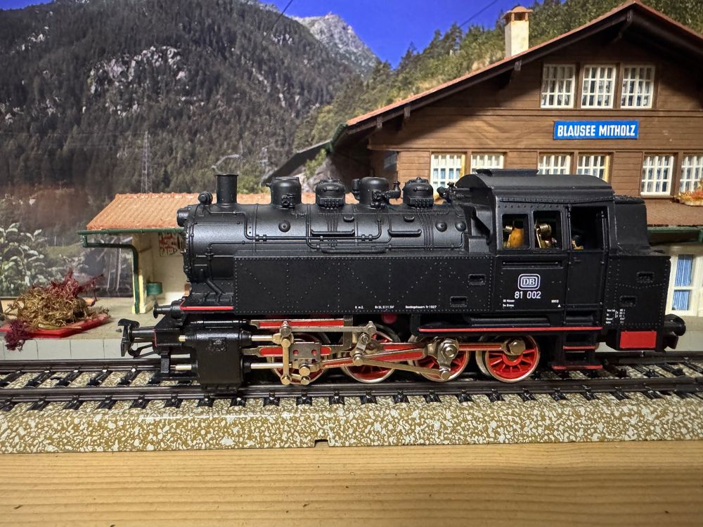 Märklin H0 30321 - DB Dampflok BR 81 002 *neuwertig* (Gebraucht) in ...